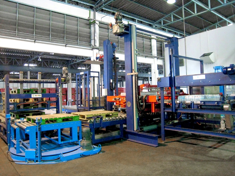 Auto Palletizer for Small and Large Packaging - JING HENG SING